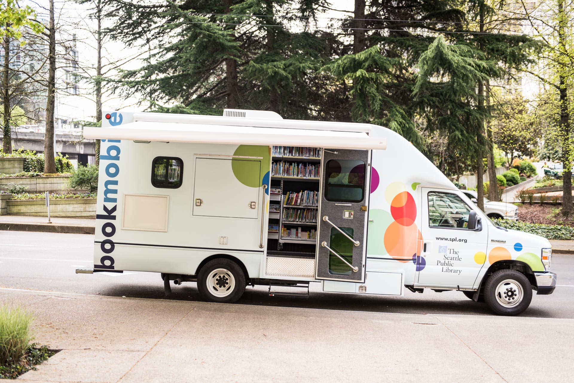 Celebrating Seattle’s Bookmobile – Shelf Talk